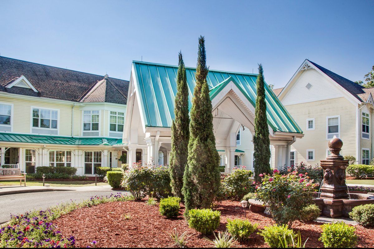 Assisted Senior Living in Baton Rouge, LA | Sunrise of Baton Rouge