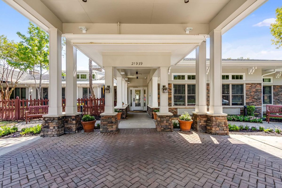 Sunrise of Cinco Ranch | Assisted Living & Memory Care in Katy, TX