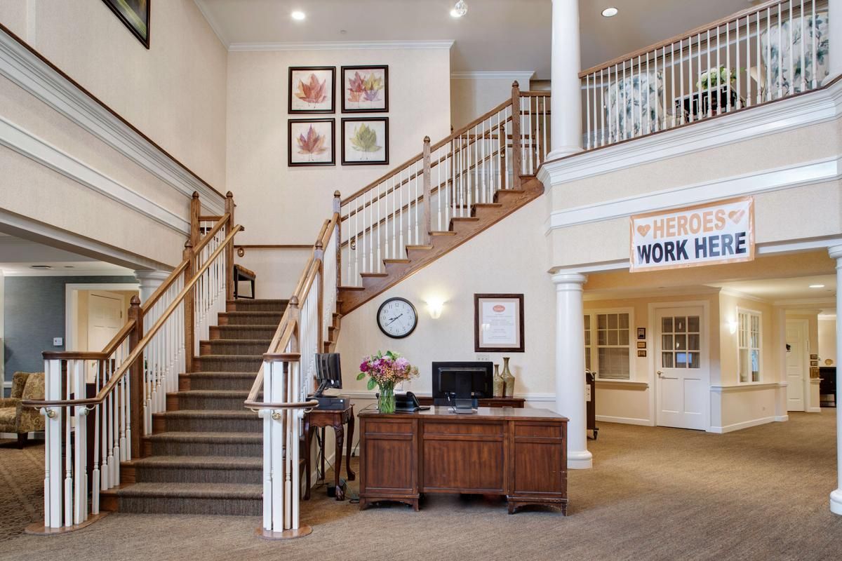 Assisted Senior Living in Naperville, IL | Sunrise of Naperville North